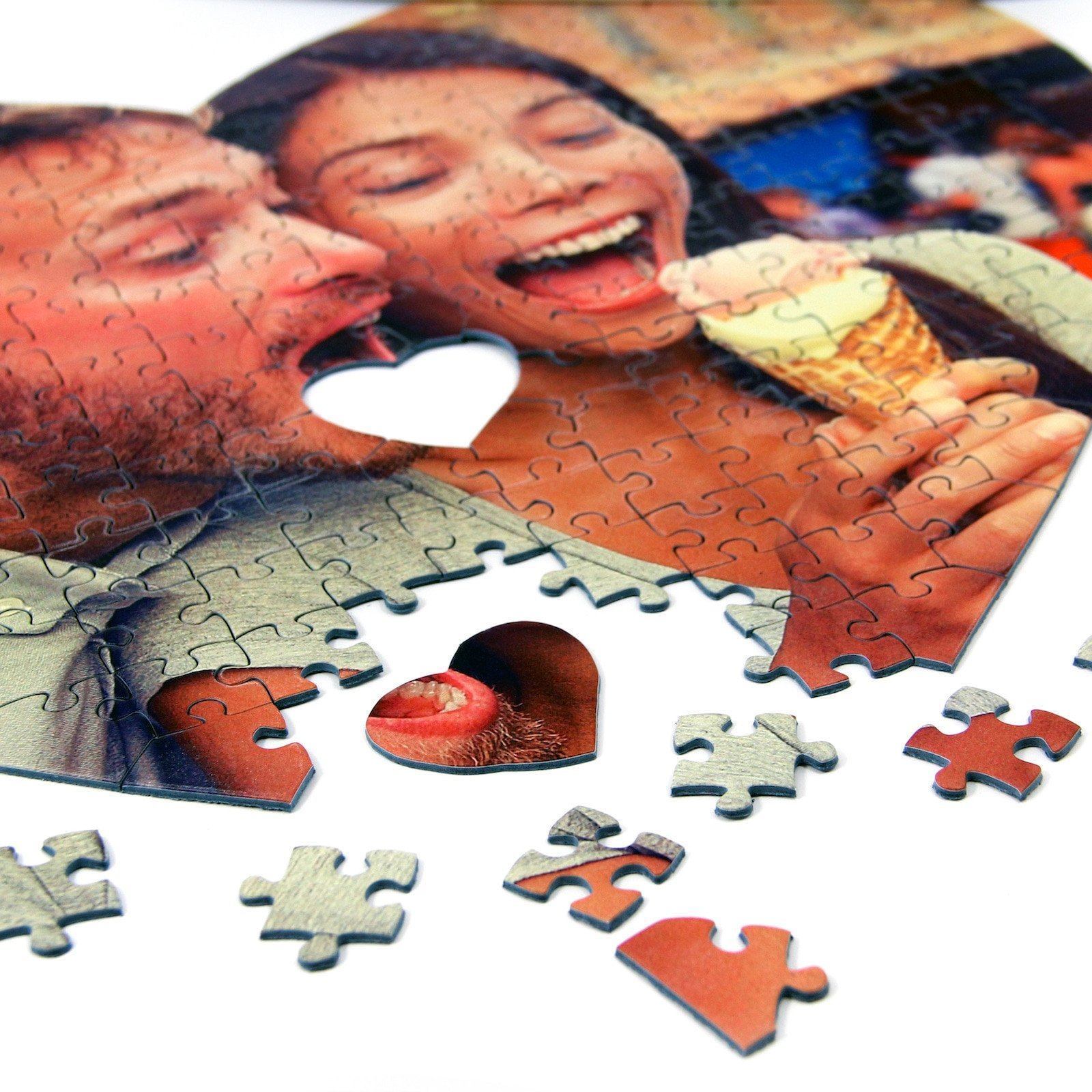 Personalised jigsaw puzzle store